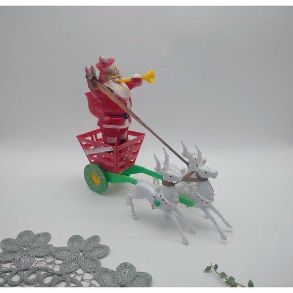Holiday | Vintage 195s Rosbro Hard Plastic Christmas Santa Candy Wheel ...